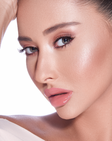 Royal Cosmetics – Royal Cosmetics